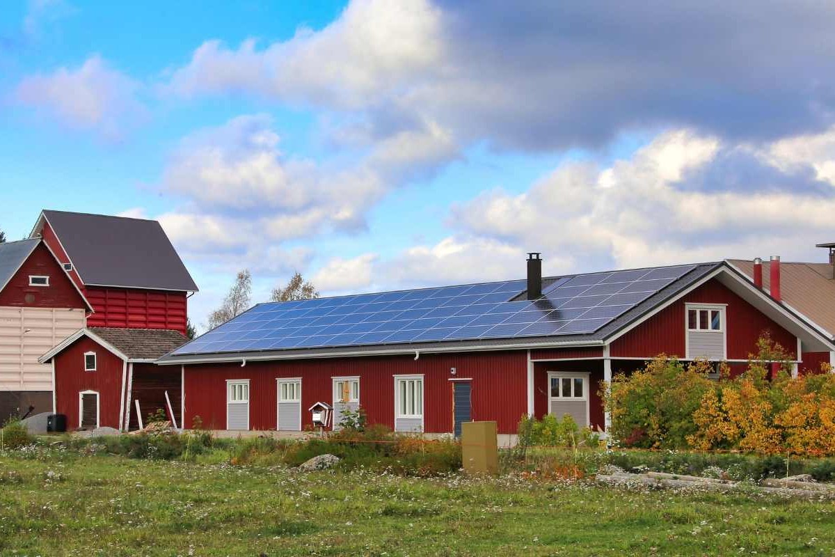 U.S. residential solar: Acquisition costs to surge 40%